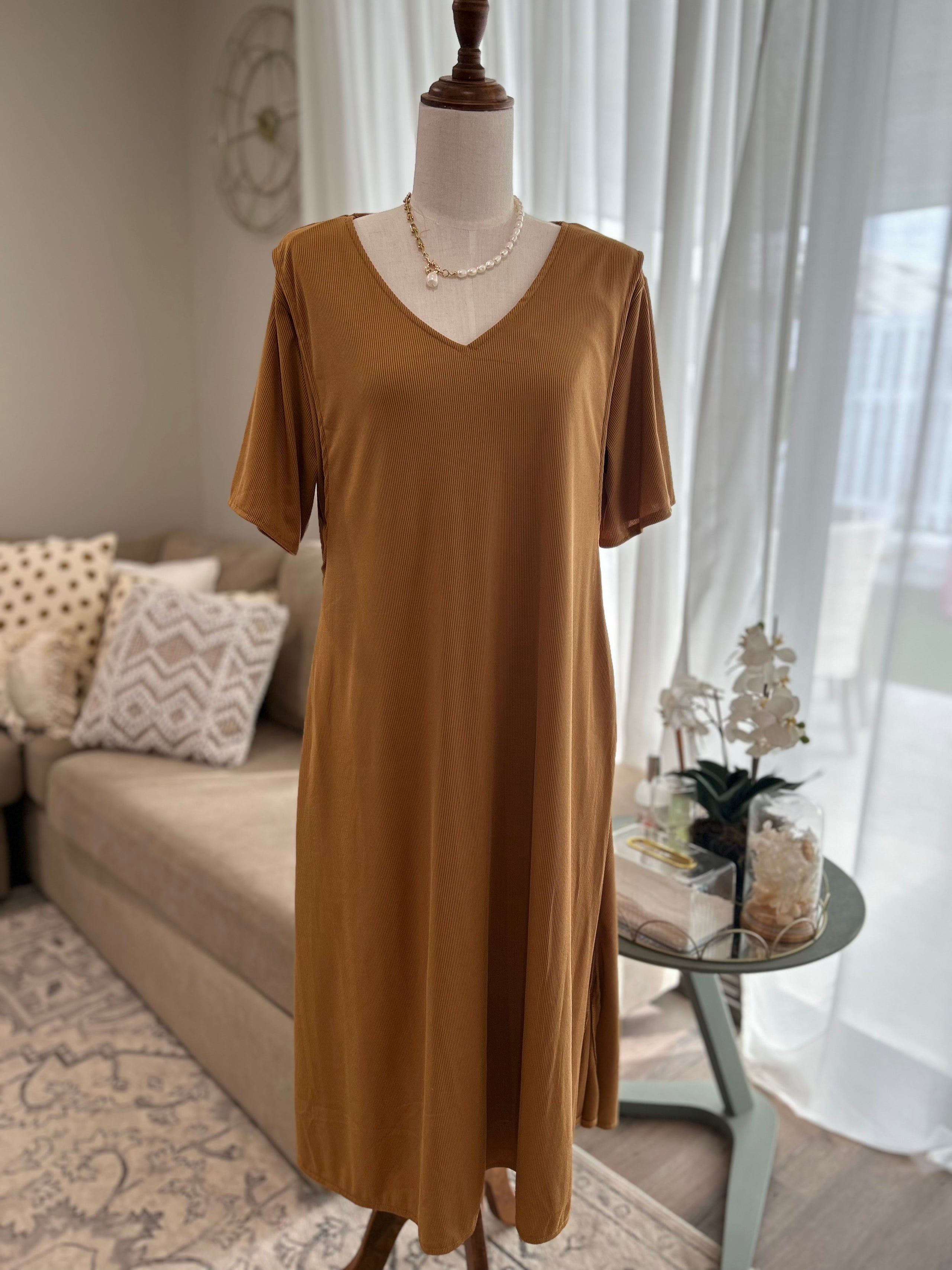 Shamaine Dress Caramel | Nanay Clothing